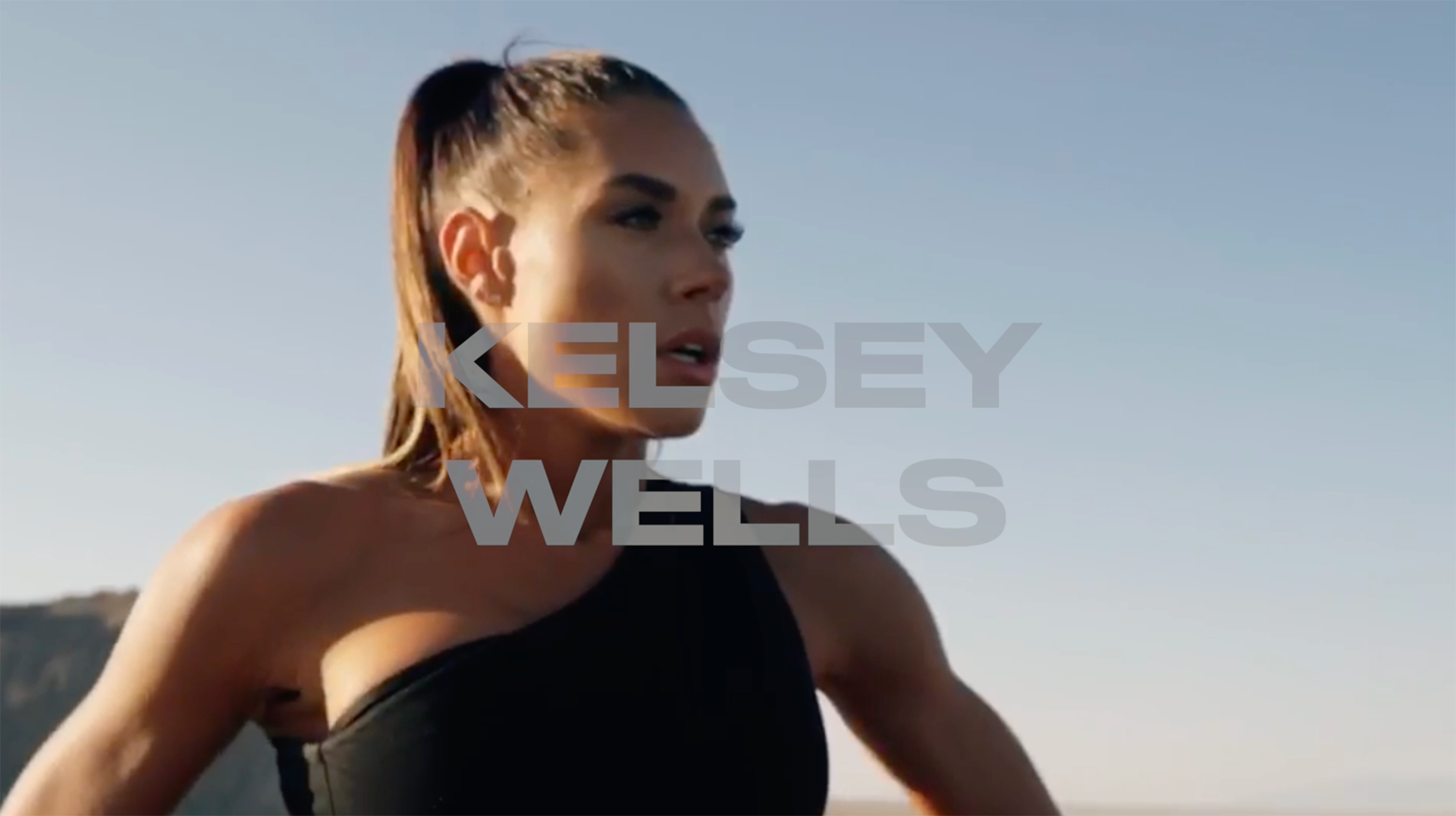 Official Website of Kelsey Wells | KelseyWells.com